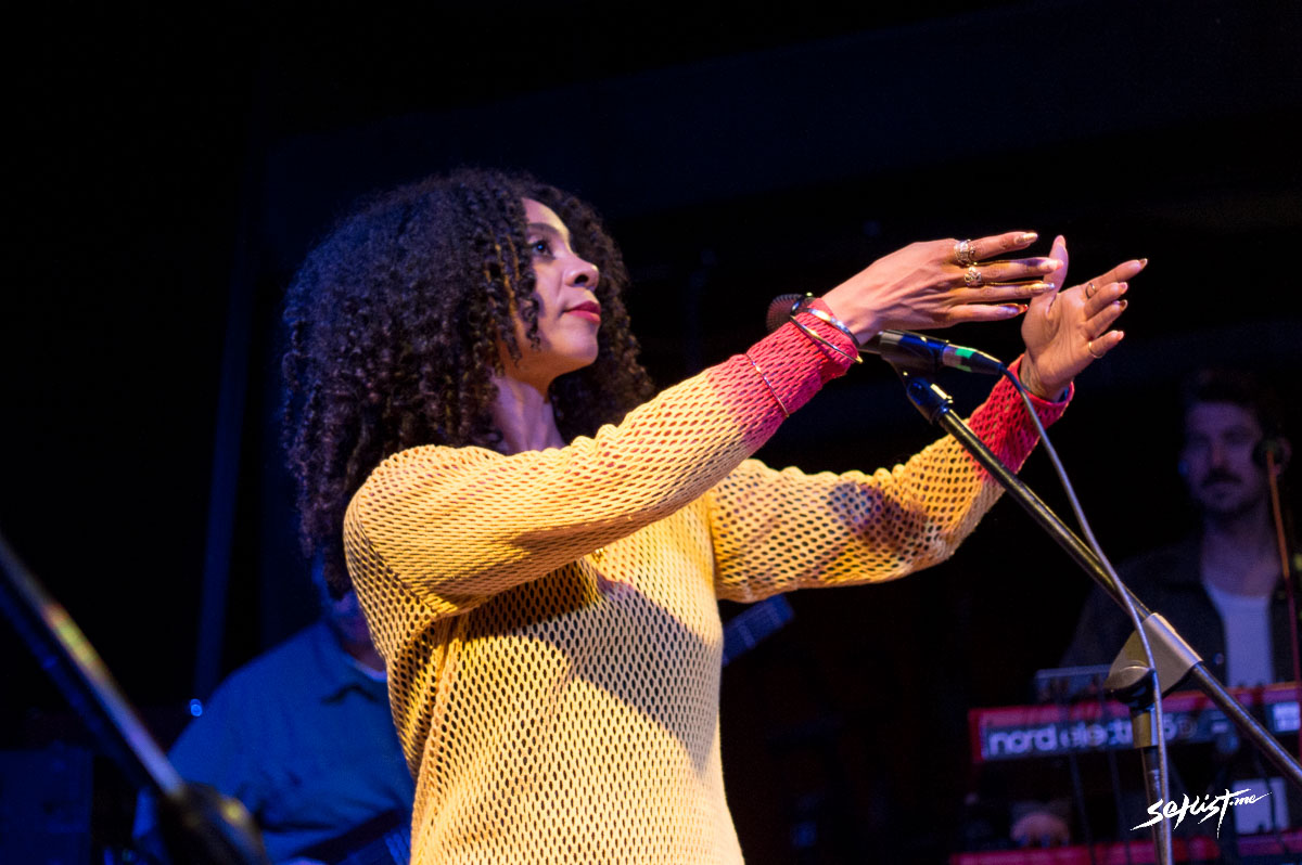 El tropical pop de Hollie Cook en Guadalajara