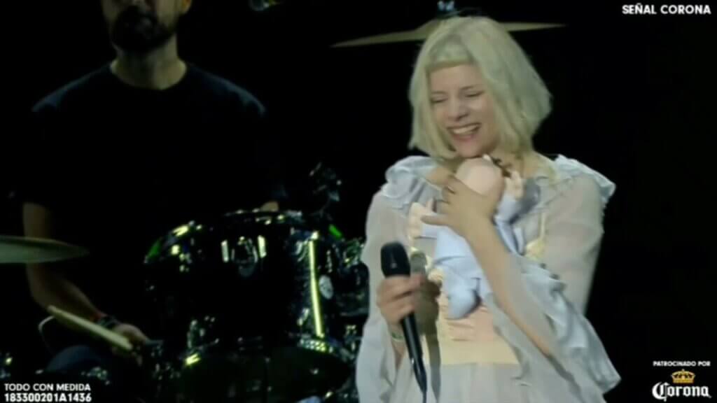 ¿Quién es Aurora? La cantante noruega que hizo SOLDOUT en minutos en México - Setlist.me | Tu ...