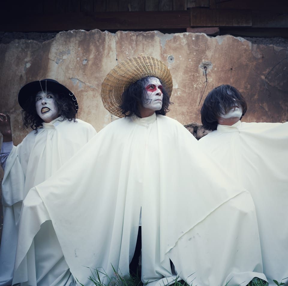 La bande-son imaginaire lleva el dark wave a un mundo imaginario