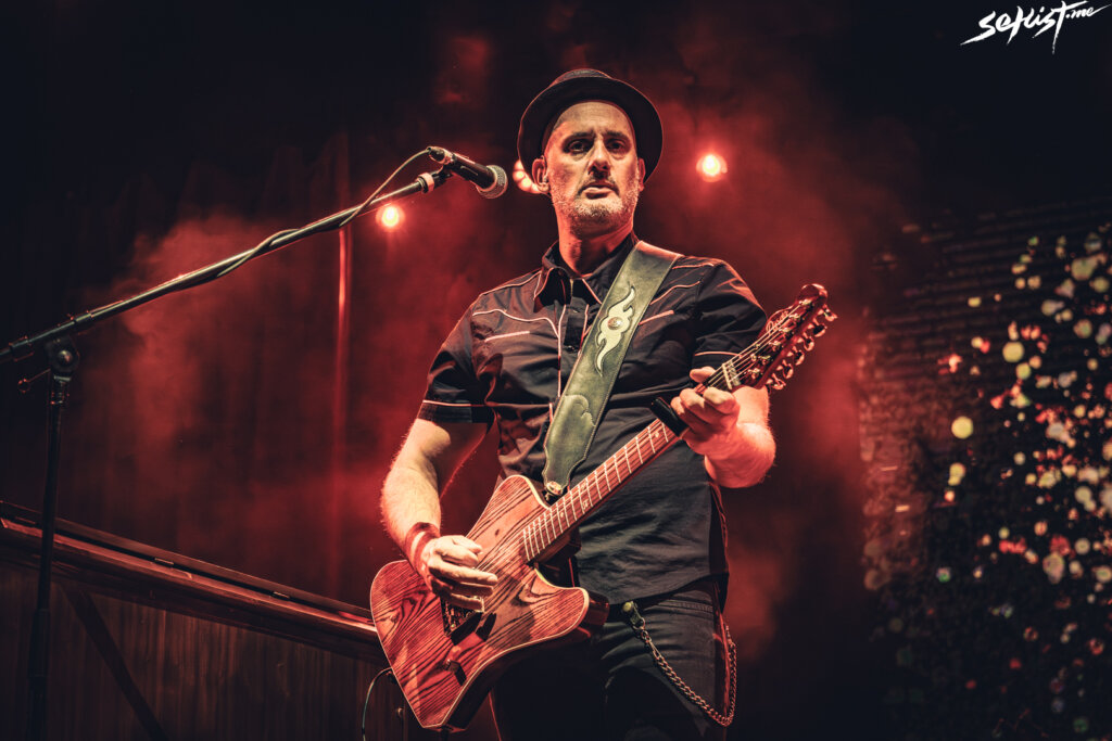 Calamaro: Guadalajara es "Tuya Siempre"