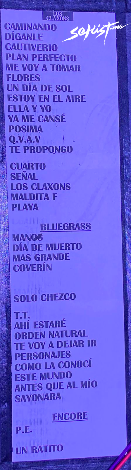 Letras de amor y calidez con Los Claxons en Guadalajara